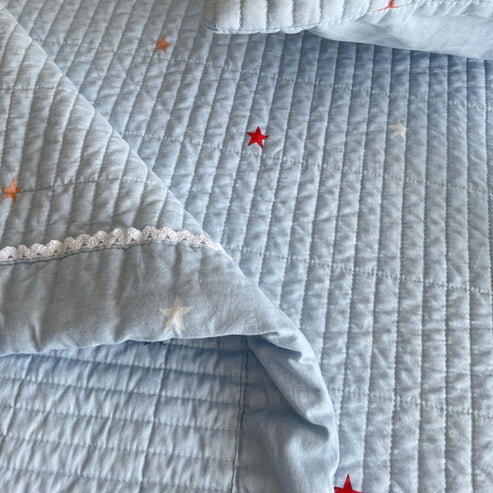 Star Print Cotton Quilt | Lightweight & Breathable Bedding